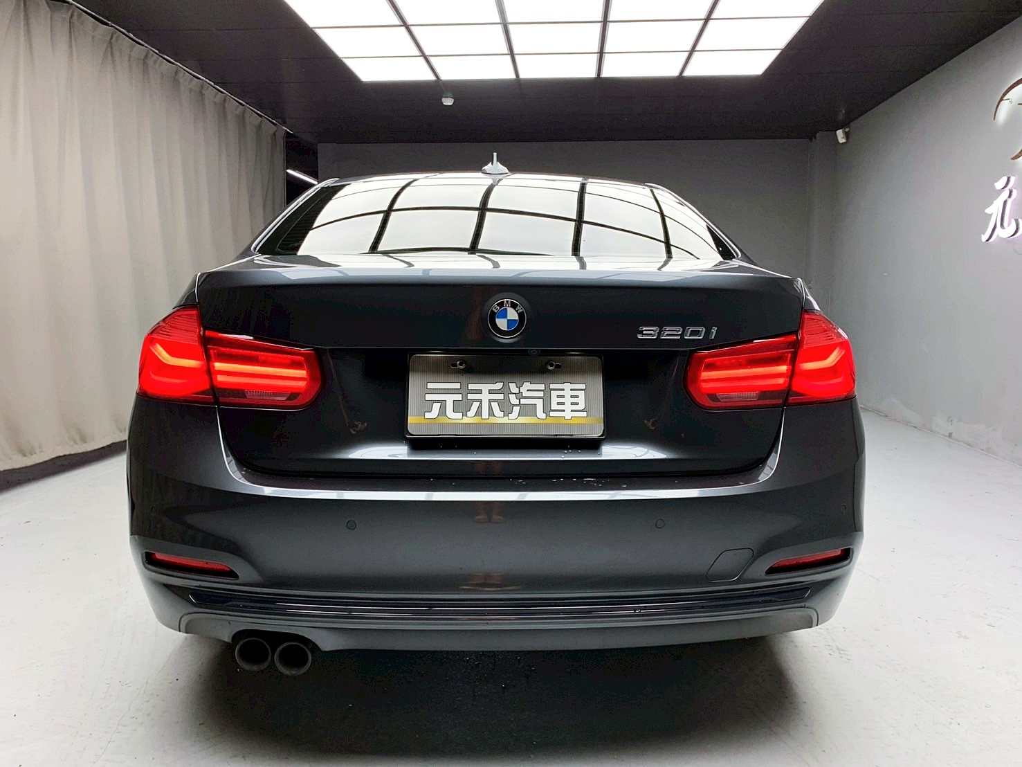 【BMW】中古車買賣－【(144) 2016/08月出廠 320i Sport 2.0】